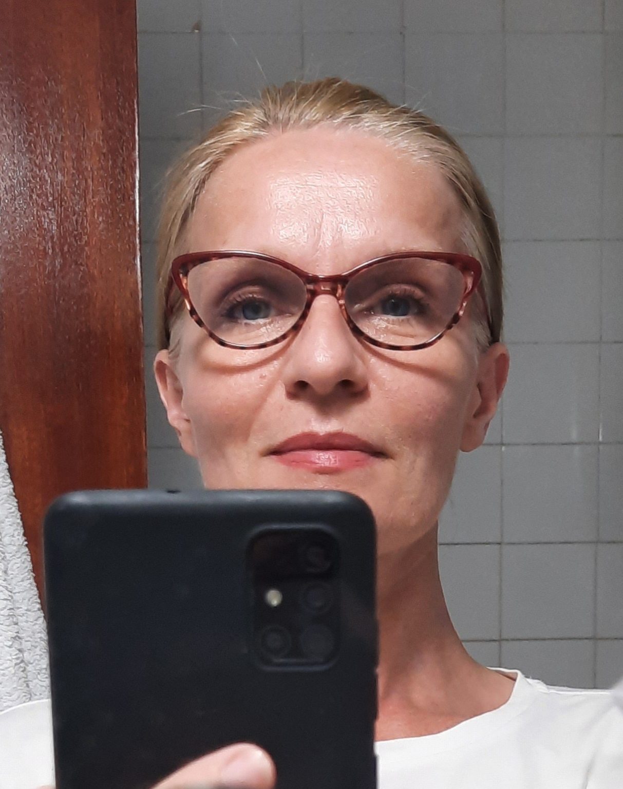 Building a Mystery: Comics iconoclast Nina Bunjevac is making life ...